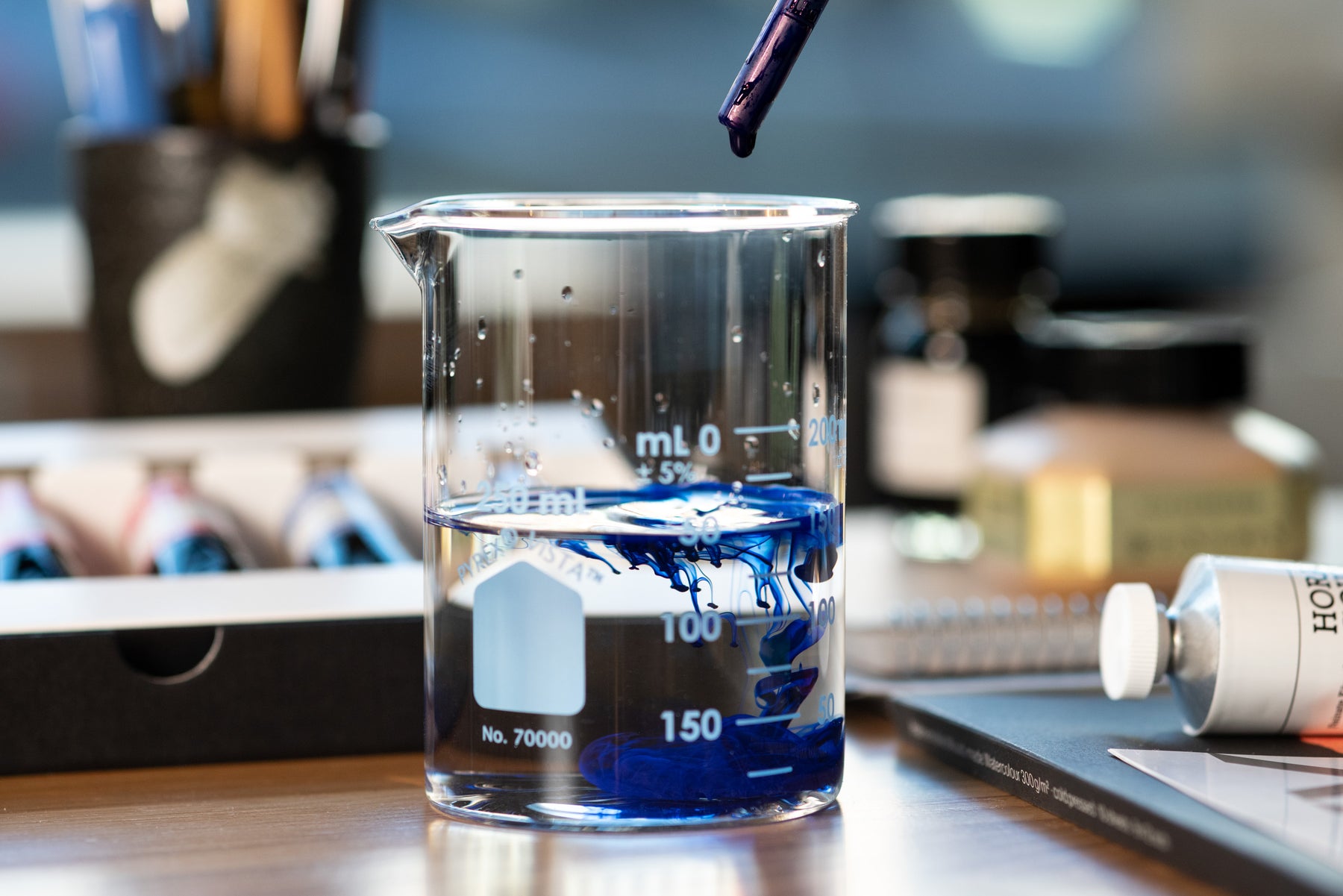 Pyrex Vista Low Form Beaker, 250 mL – St. Louis Art Supply